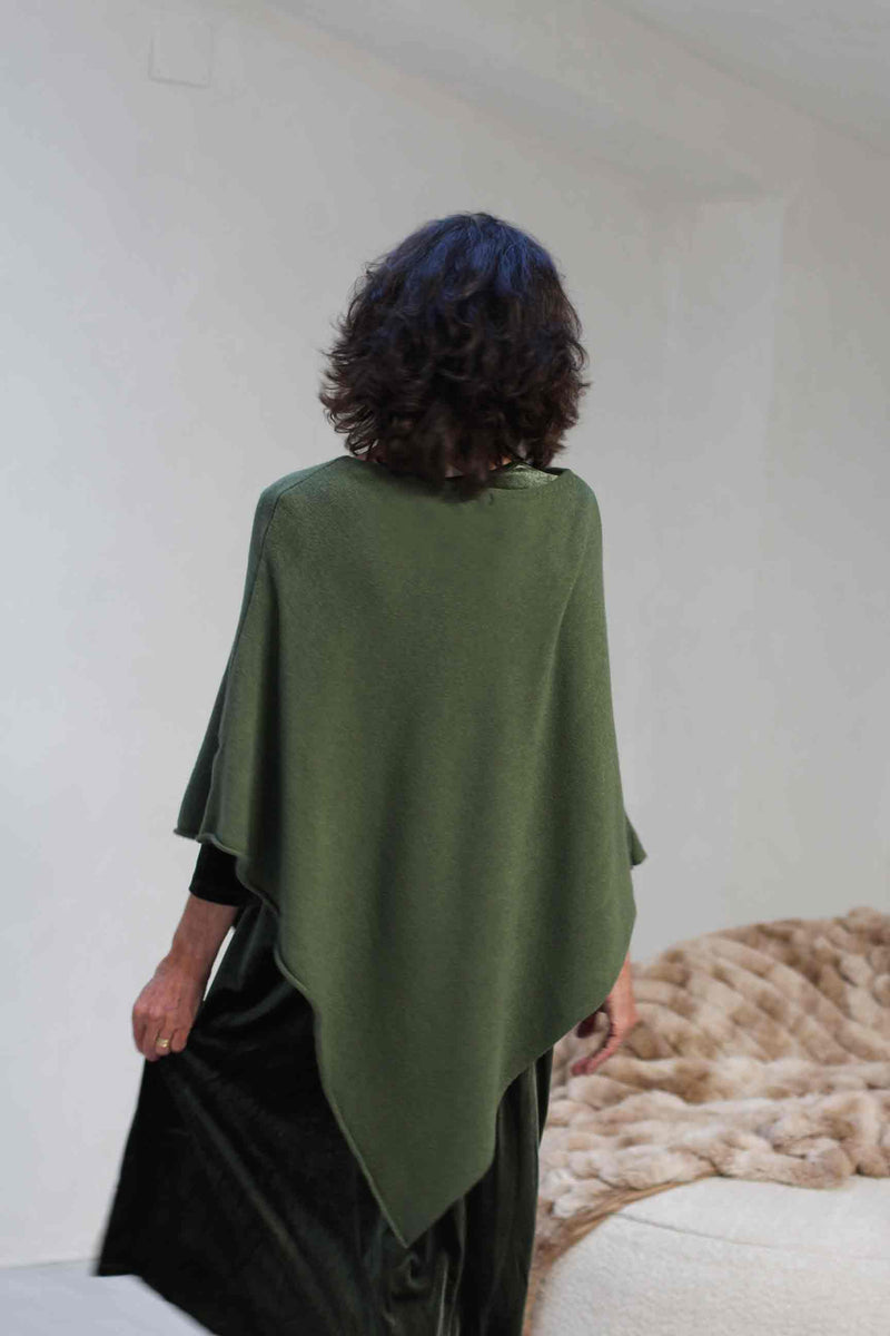 Poncho verde – Mardemarbarcelona